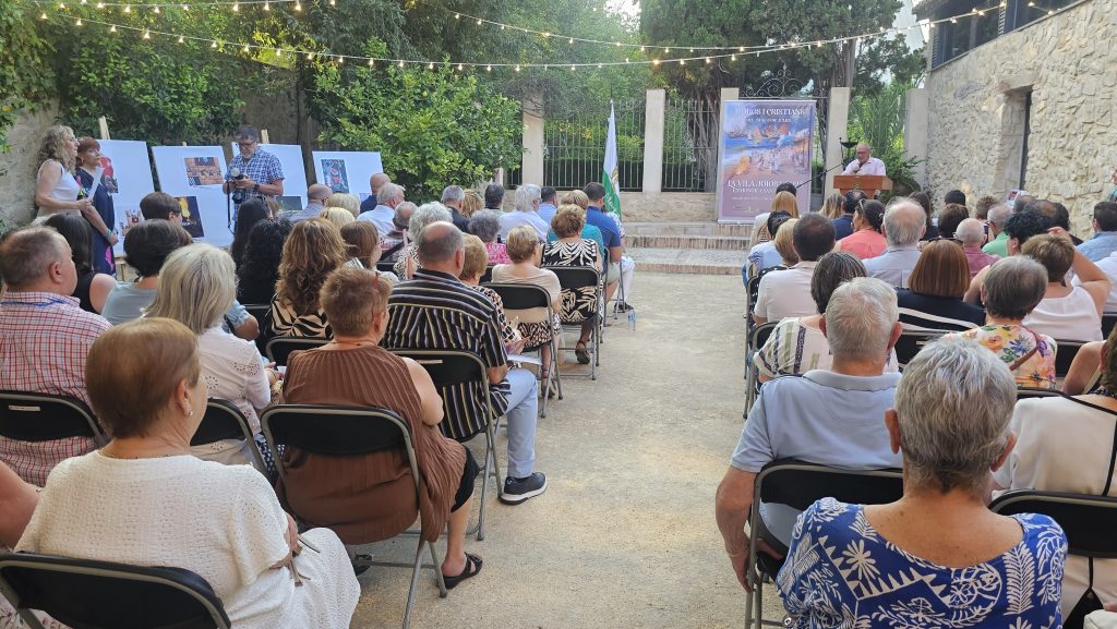Presentada revista fiestas de Moros y Cristianos 2025
